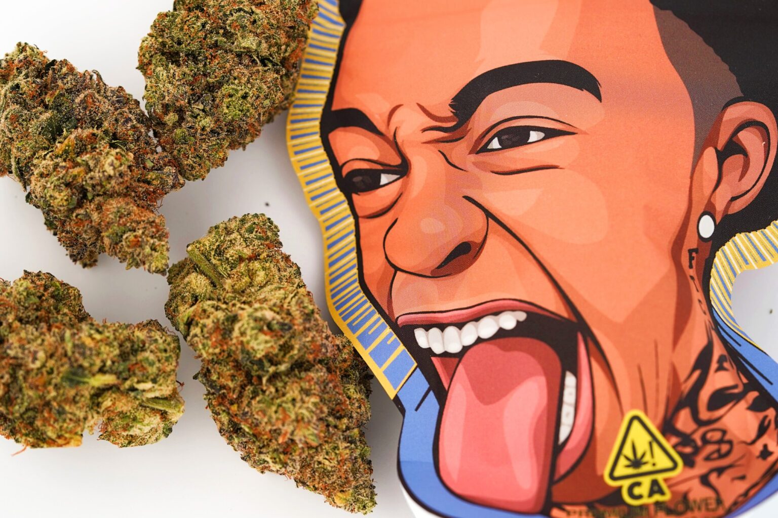 Dutt Pack Weed: FlightReacts’ Premium Cannabis | Shop Now!